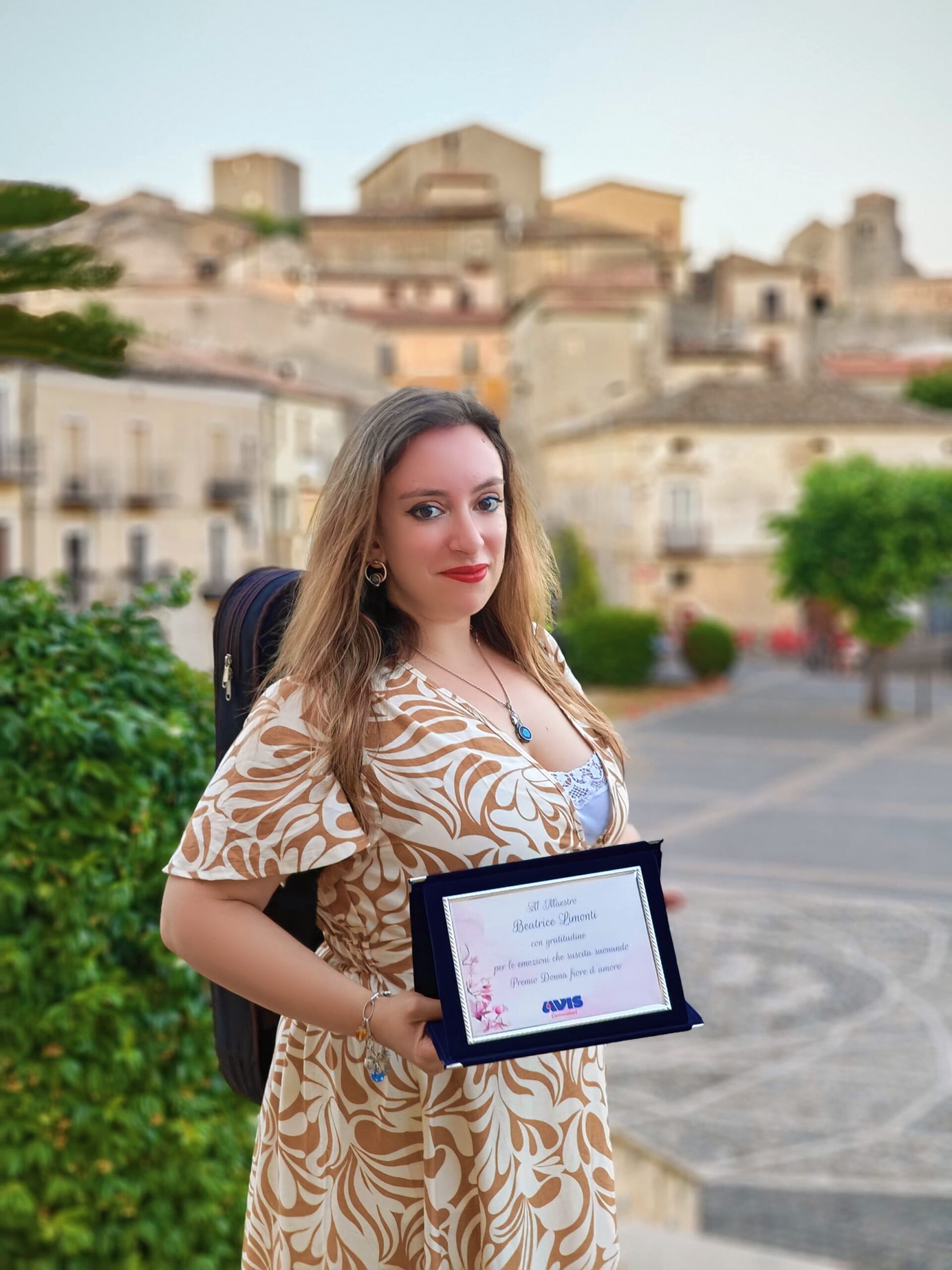 In cerca di idee | La violinista Beatrice Limonti premiata ad Altomonte ...